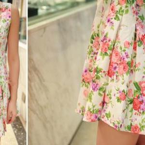 Nice Floral Dress on Luulla