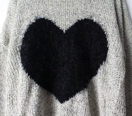 Cute Grey Heart Sweater on Luulla